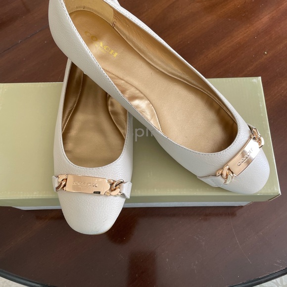Coach | Shoes | Coach Womens Cream Color Leather Flats | Poshmark